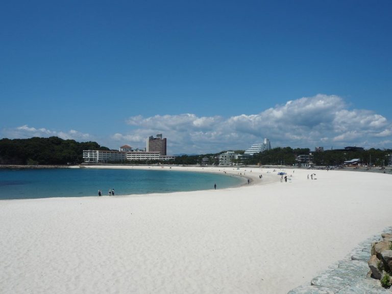 Japan’s Top 20 Dreamy Beaches! A Summer Paradise of Blue Seas and White ...